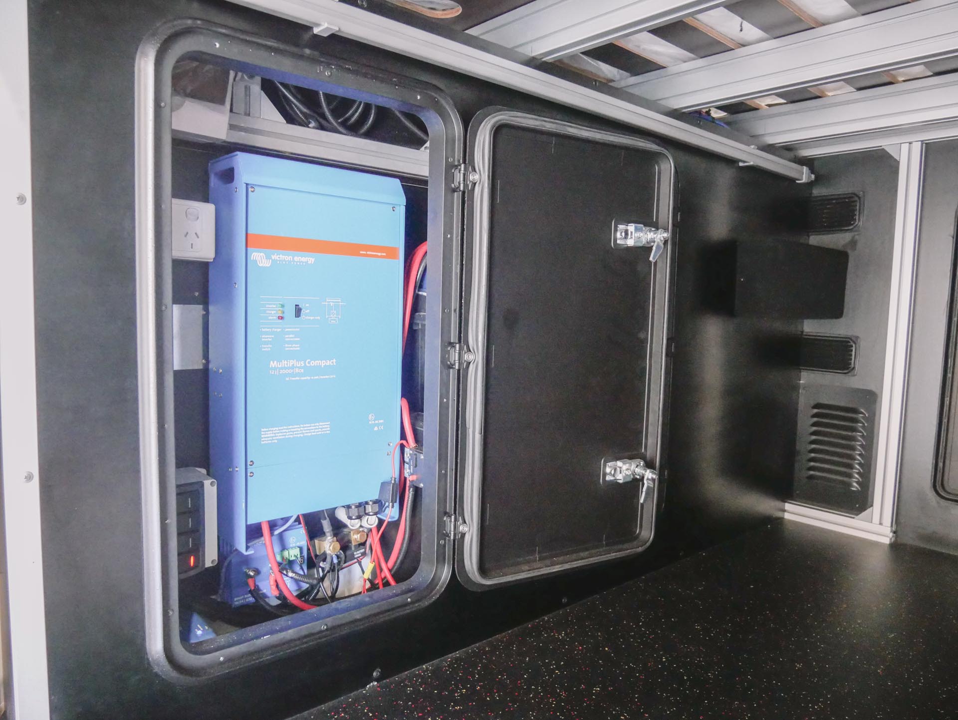 Vanlife | Roadtrek | RV & Caravan Specialists