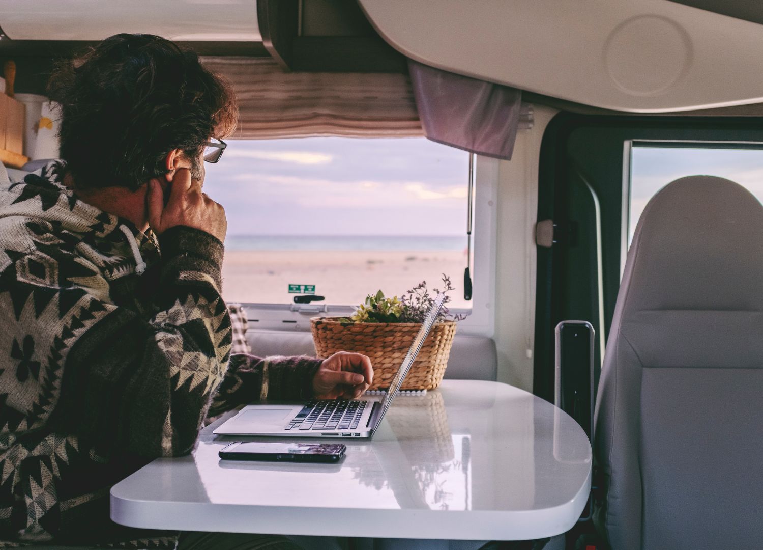 The Art of Packing Light: A Fun Guide to Downsizing for Long-Term Van ...