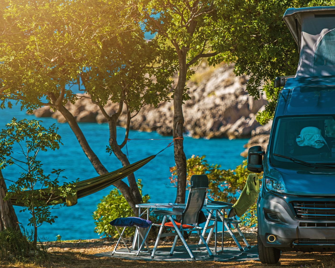 Health and Safety Essentials for Retired Travellers: Embrace the Open ...